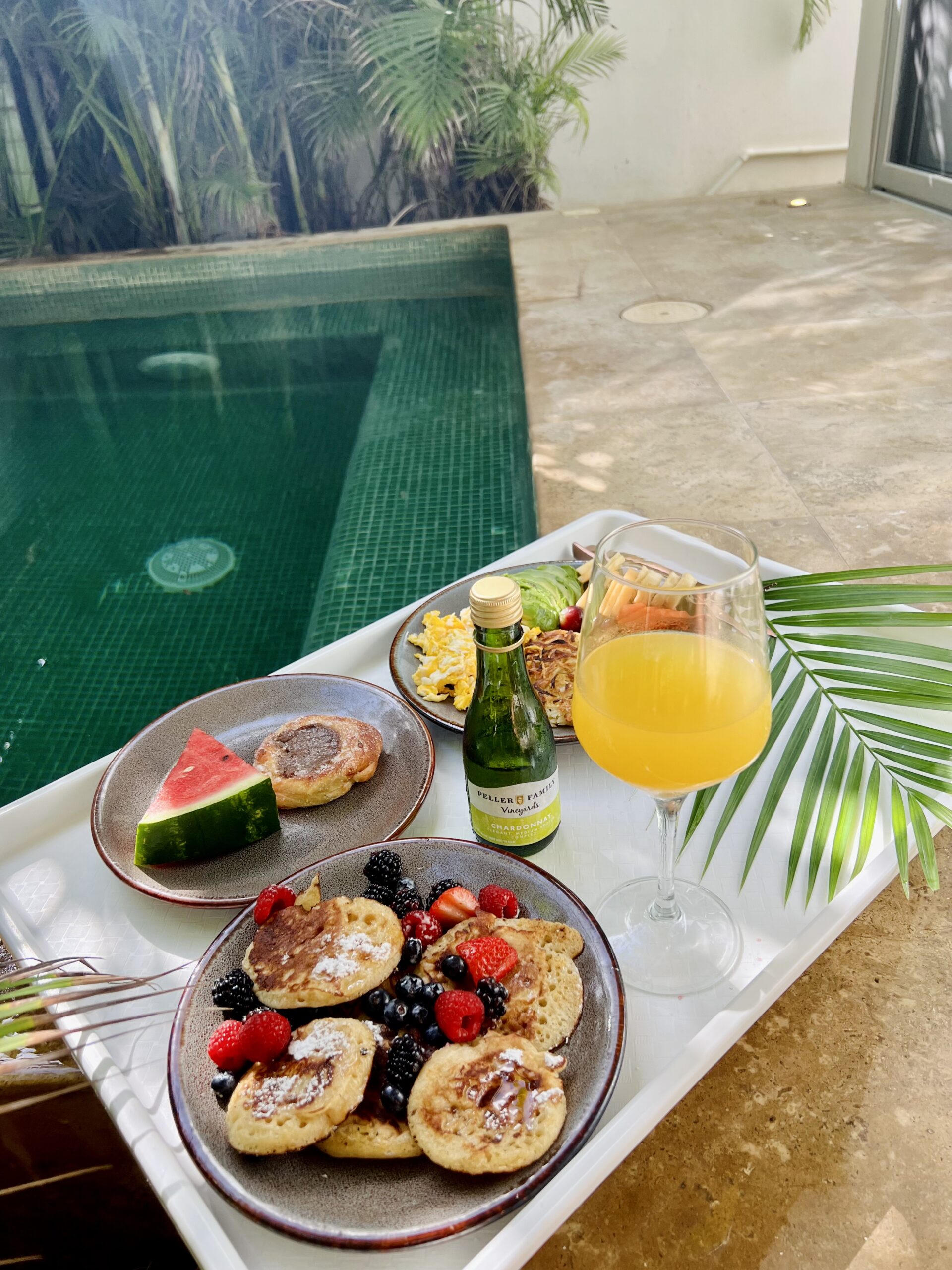 How To Make A DIY Floating Breakfast! - Tara Mango